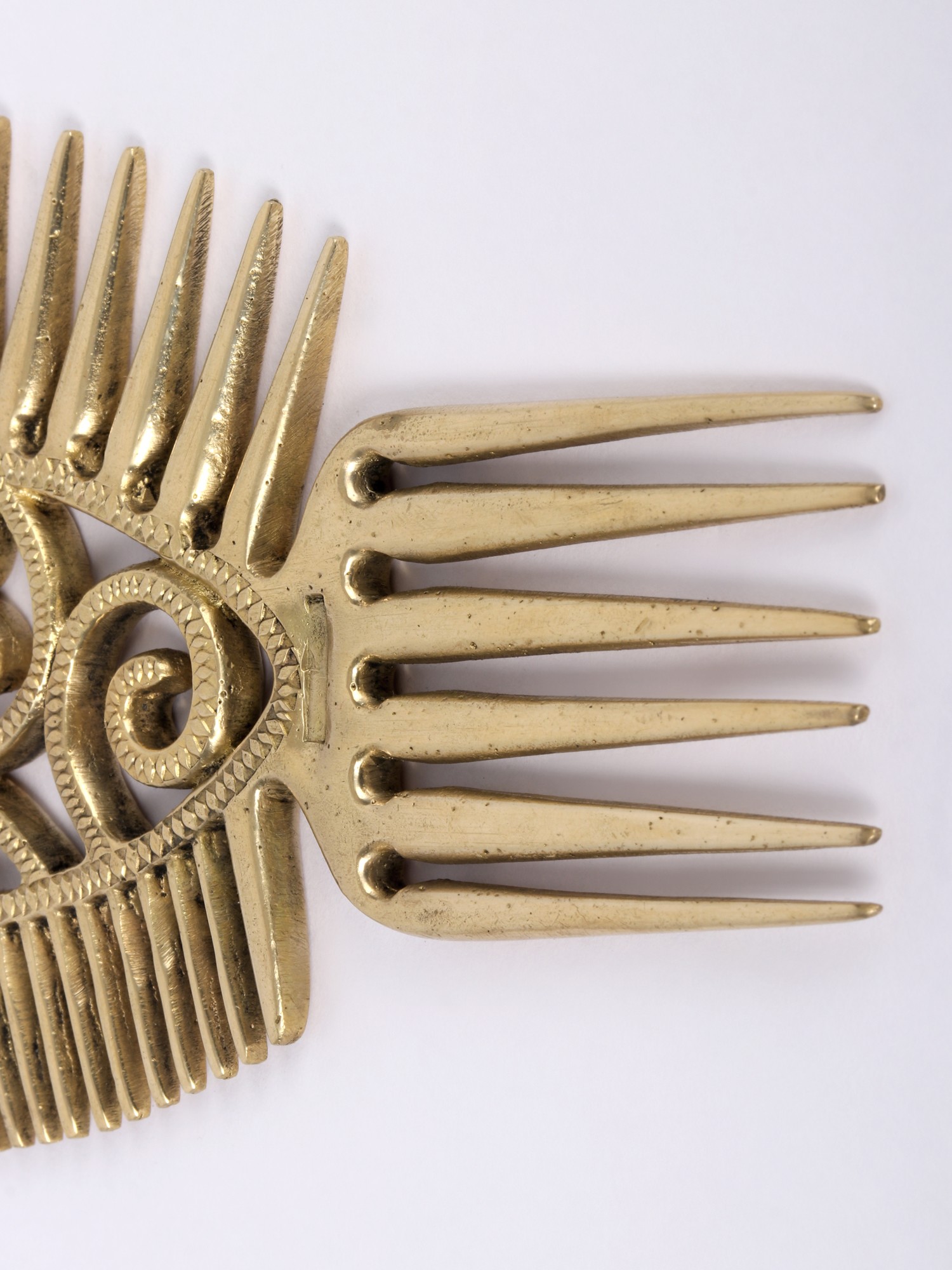 5'' Designer Cutwork Fish Comb | Brass | Exotic India Art