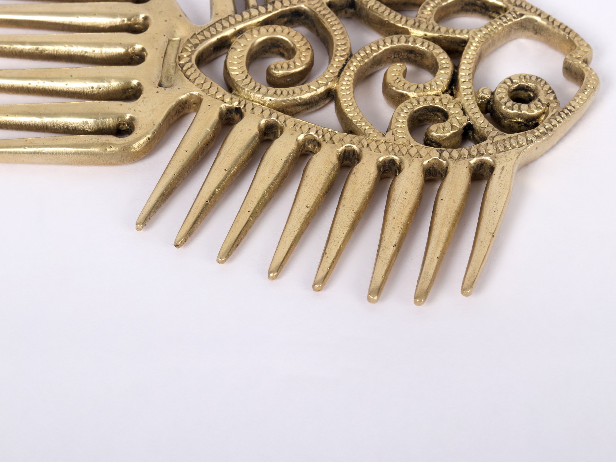 5'' Designer Cutwork Fish Comb | Brass | Exotic India Art