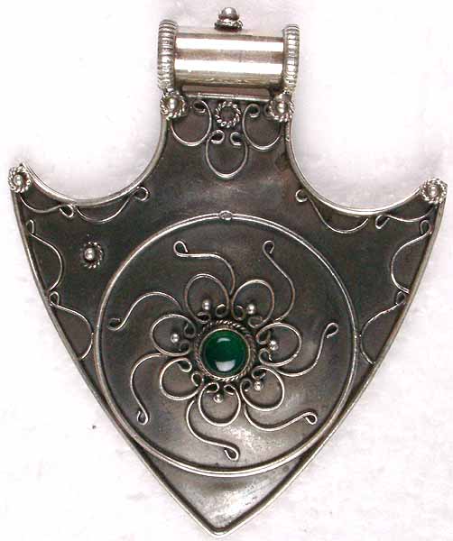 Stylized Arrowhead with Filigree and Green Onyx | Exotic India Art