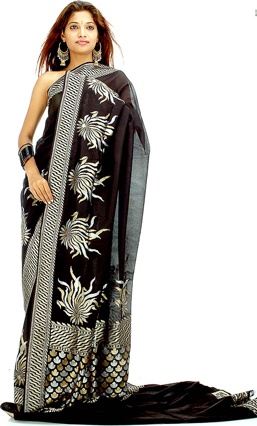 Black Valkalam Sari with Golden and Silver Thread Weave | Exotic India Art