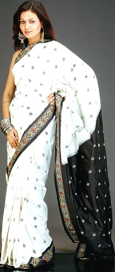 Ivory and Black Double Ikat Sari from Pochampally | Exotic India Art