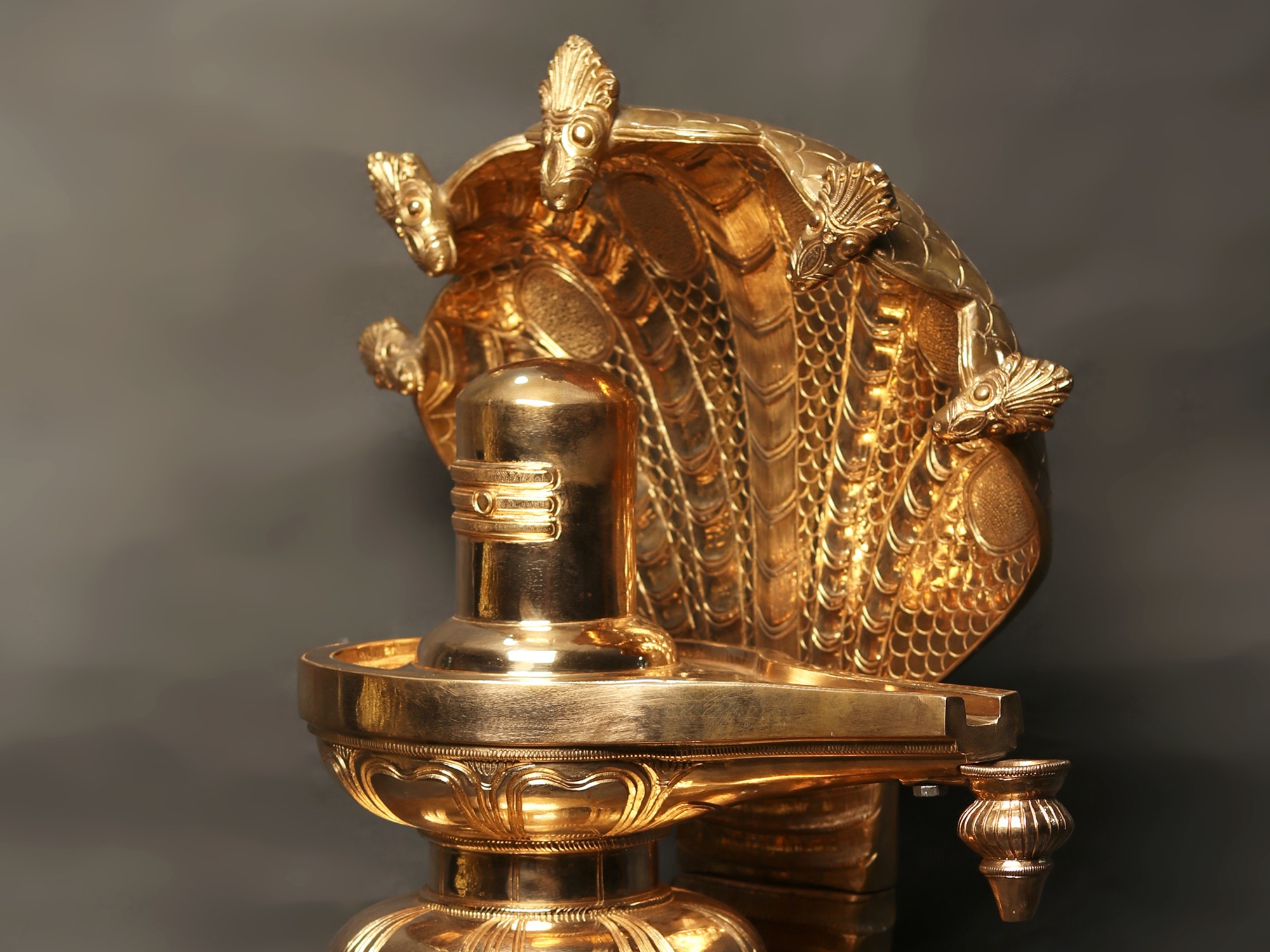 Shivalingam with Five Hooded Crowning Serpent Bronze Statue | Exotic ...