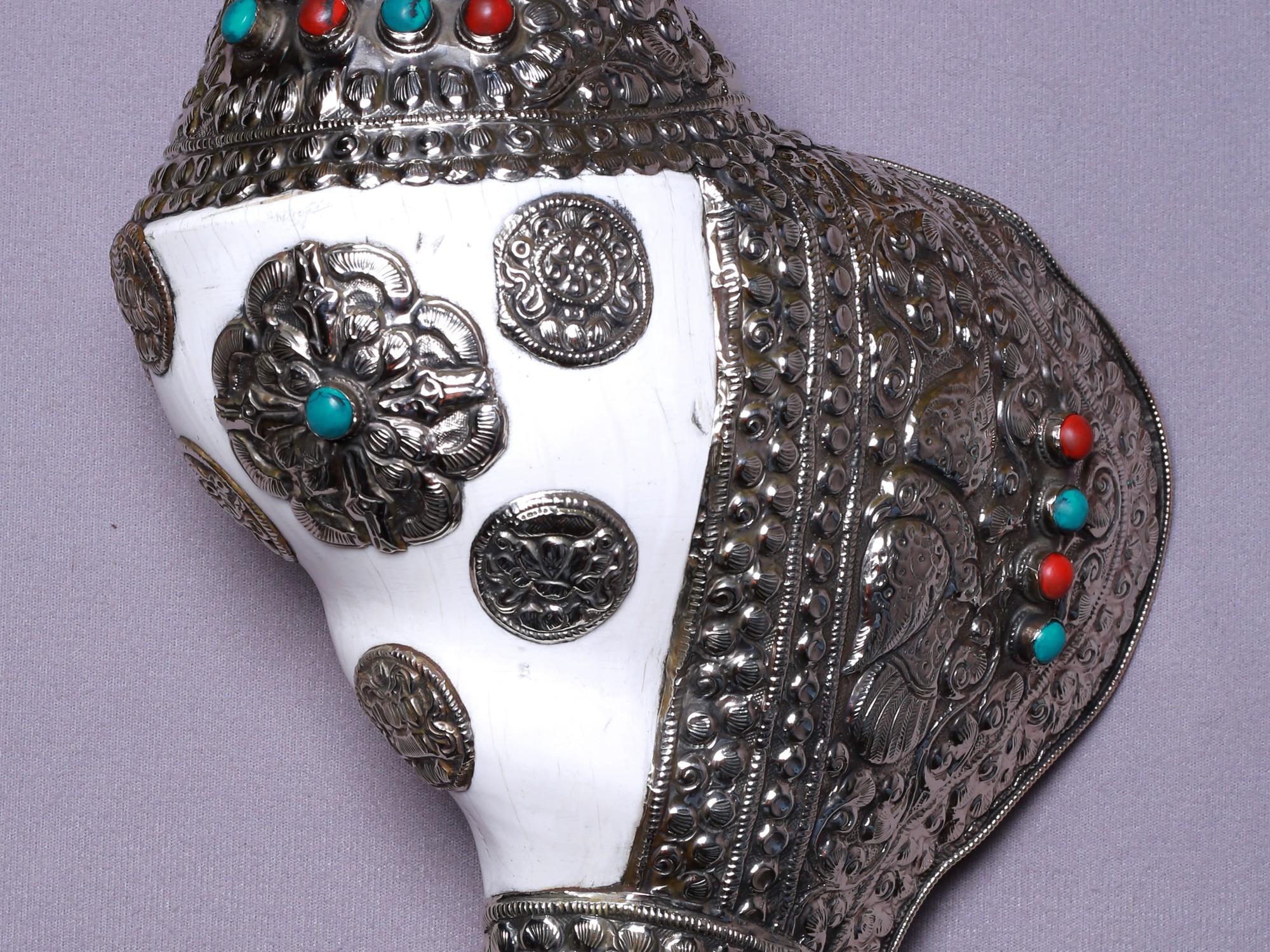 17" Conch/Shankha in White Metal | Made In Nepal | Exotic India Art