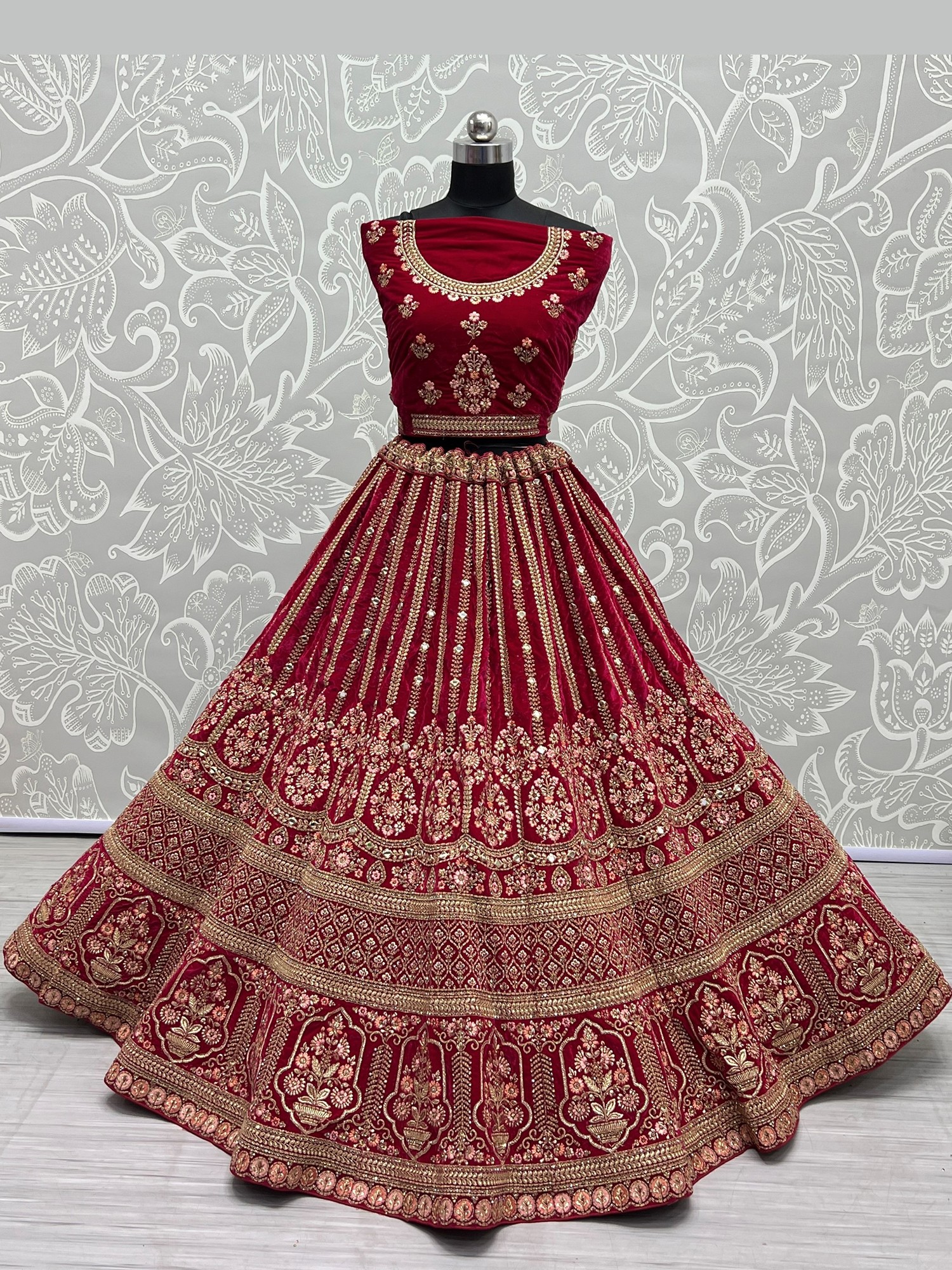 Velvet Mughal-Laddi Pattern Bridal Lehenga Choli With Dori, Thread ...