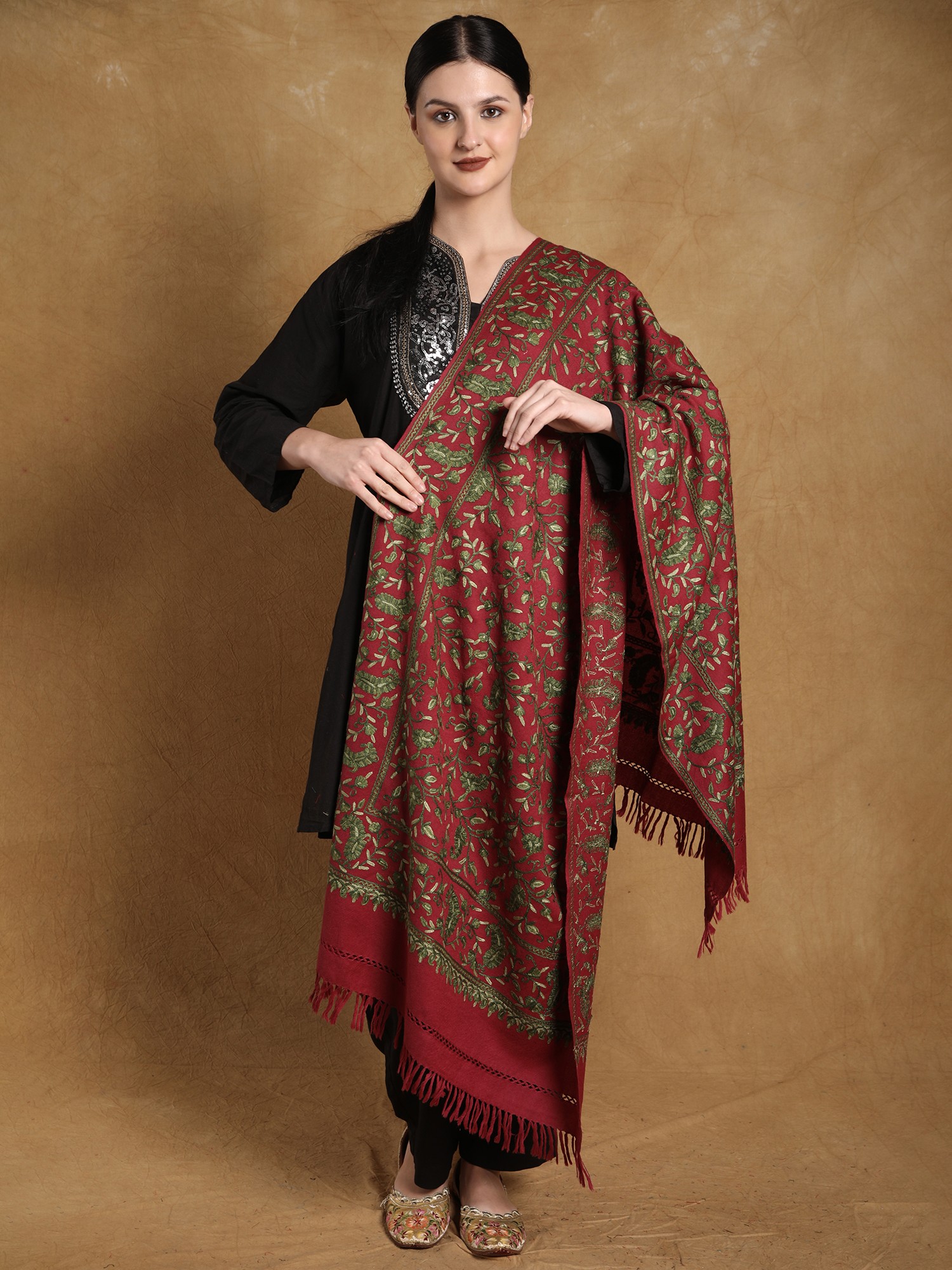 Jester-Red Kashmiri Pure Wool Stole with Paisley Vine Hand Aari ...