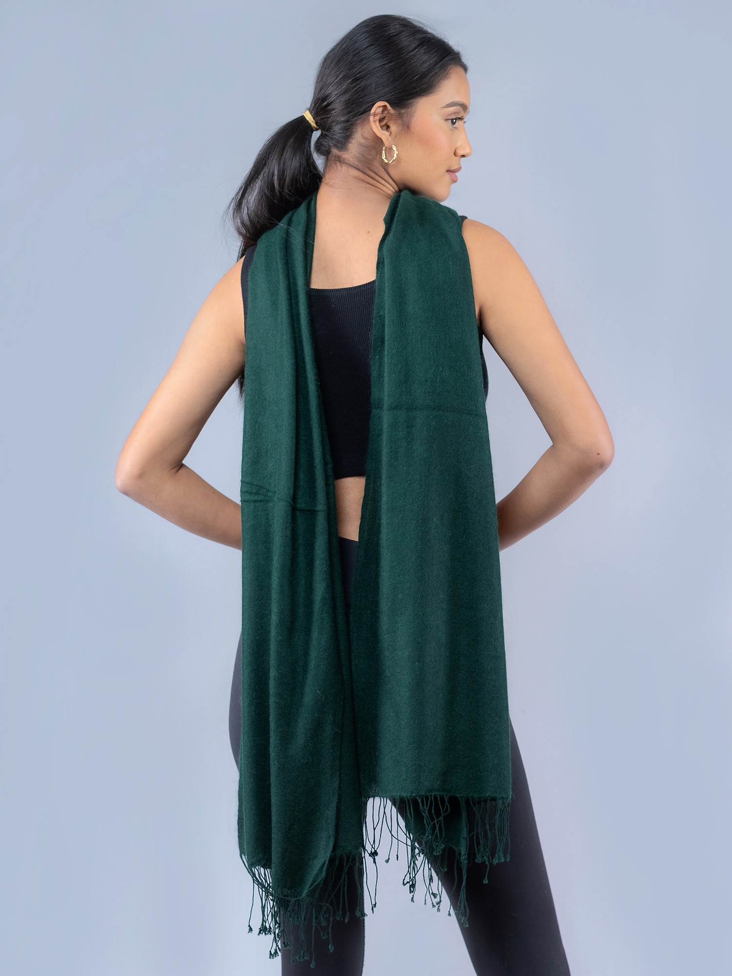 Dark-Green Plain Weave Pure Pashmina Stole from Nepal with Fringe ...