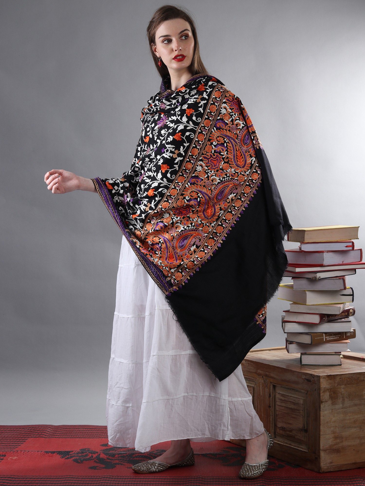 Midnight-Black Multicolor All-Over Aari Embroidered Floral Bail Woolen ...