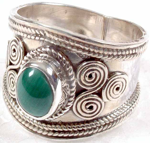 Malachite Ring with Swirls | Exotic India Art