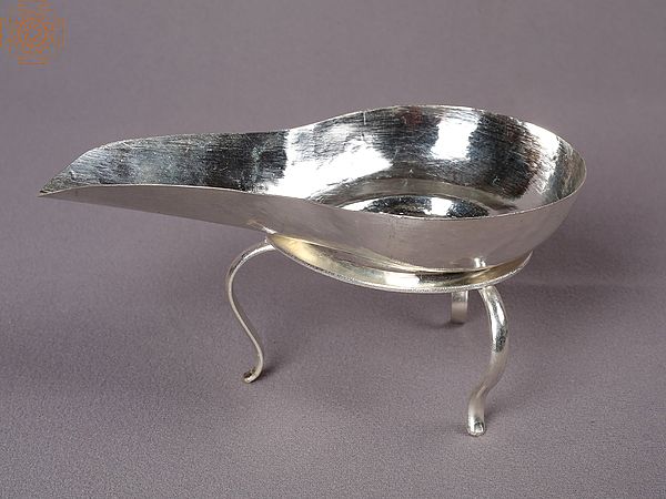 7" Silver Shankh Design on Deepak with Stand From Nepal | Exotic India Art