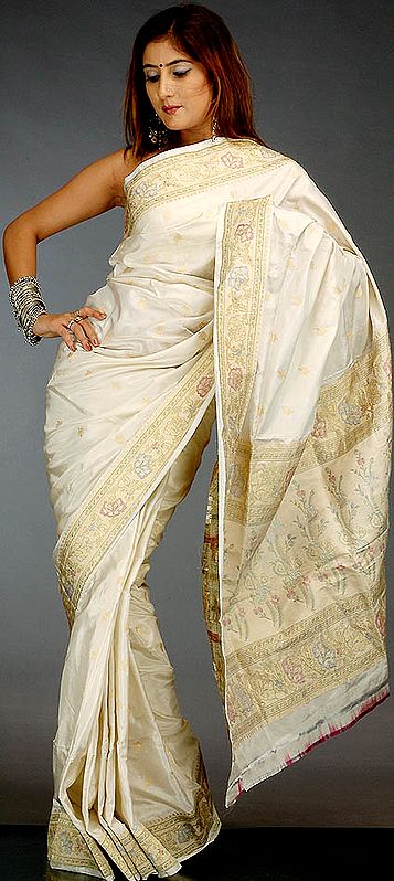 Handwoven Milky-White Valkalam Sari with Golden Thread Weave and ...