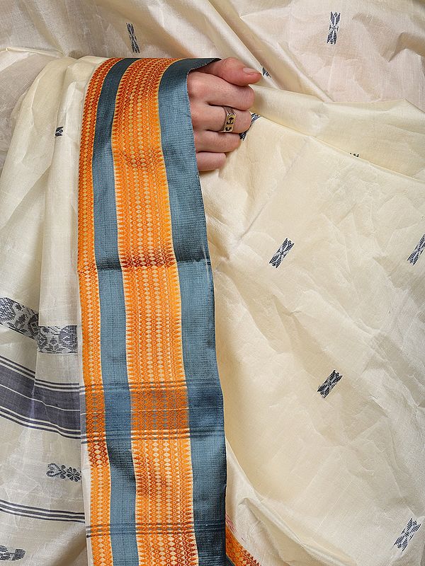 Cannoli-Cream Pure Silk Garad Saree from Bengal with Woven Bootis and ...